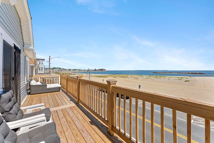 Boston Beach Pad Logan Airport - Boston Logan Airport (BOS)