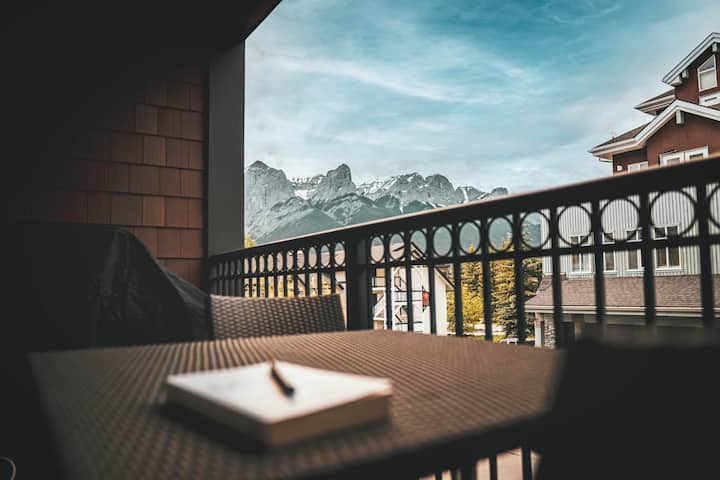 ★ Mountain View ★ Entire 1br Unit In Luxury Resort - Canmore