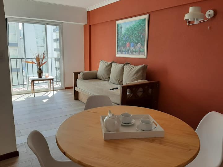 Luminoso Depto Con Estilo Europeo. "Aldrey/guemes" - Mar del Plata