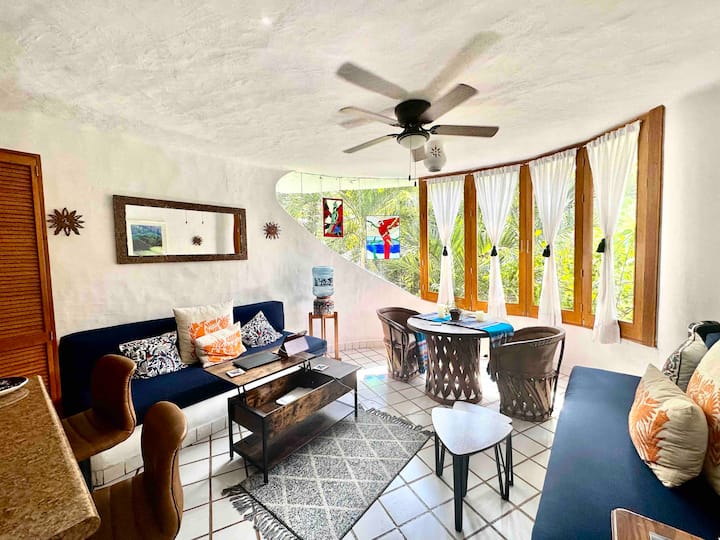 Charming Condo In Old Town, One Block From Beach! - Puerto Vallarta