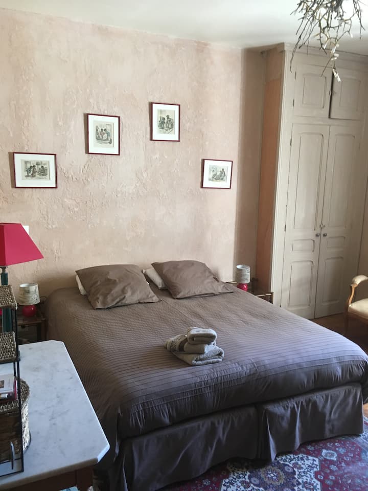 Chambre Avec Petit Déjeuner Ste Marguerite-marie - Paray-le-Monial