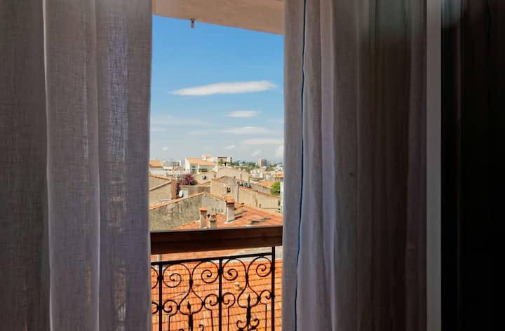 Center Of Old Town: Ac, Quiet, Stylish, For 4 - Juan-les-Pins