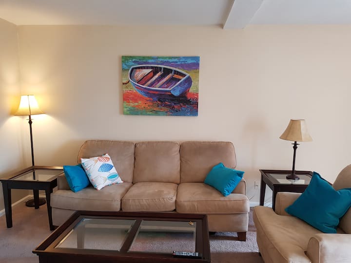 14b Monthly Balcony-wash/dry, Wifi, Across Beach - Norfolk, VA