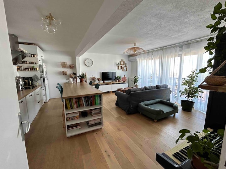 Cozy Family Apartment In Bordeaux – Great Location - Bordeaux