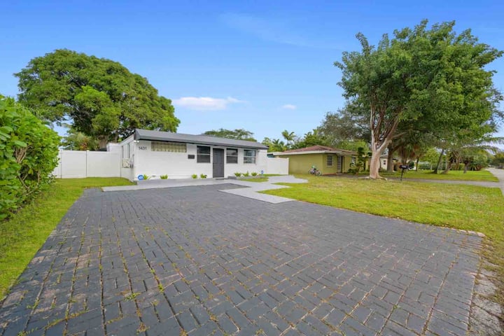 Nik's House - Aéroport de Fort Lauderdale-Hollywood (FLL)