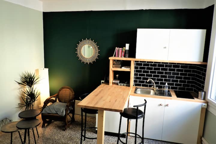 Appartement Charmant, Proche Centre Historique - 몽펠리에