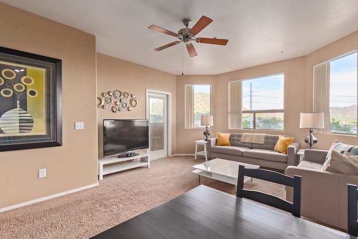 Central 1 Bedroom With Pool And King Bed - Phoenix