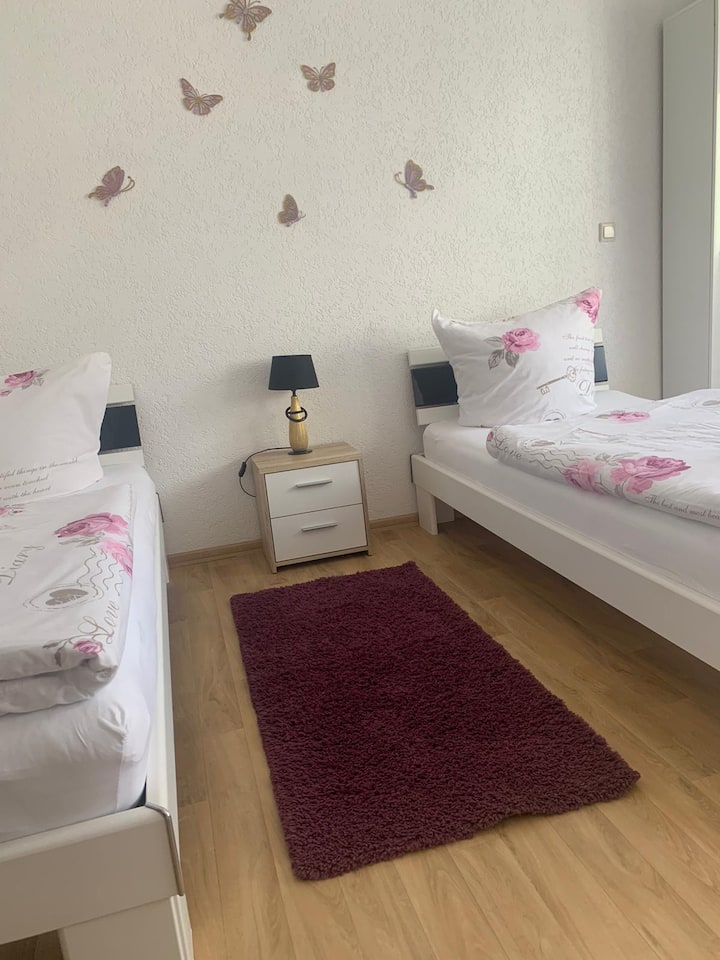 Doppelzimmer Mit Zwei Einzelbetten - Baden-Baden