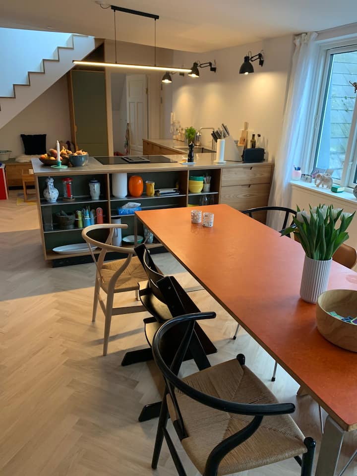 Penthouse | Private Rooftop | Family Friendly - Copenhagen