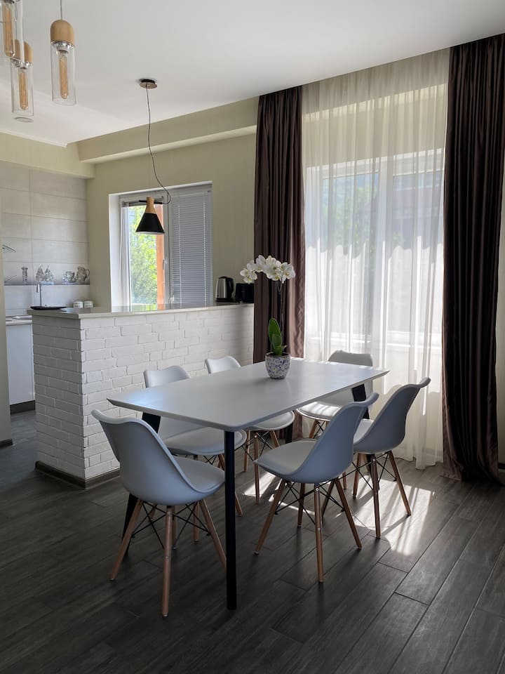 Gardenside Apartment In Old Tbilisi - Tbilissi