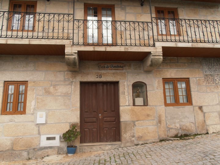 Quartos Duplos - Double Bedrooms - Vila Nova de Paiva
