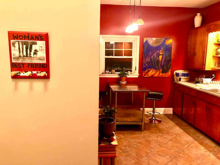 Downtown Cozy Suite - Morganton, NC