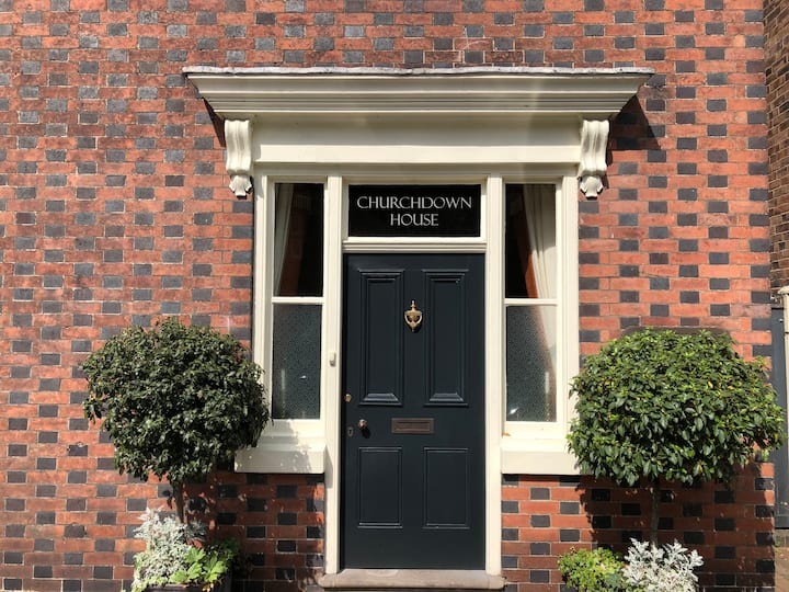 The Blue Room In Churchdown House - Bridgnorth