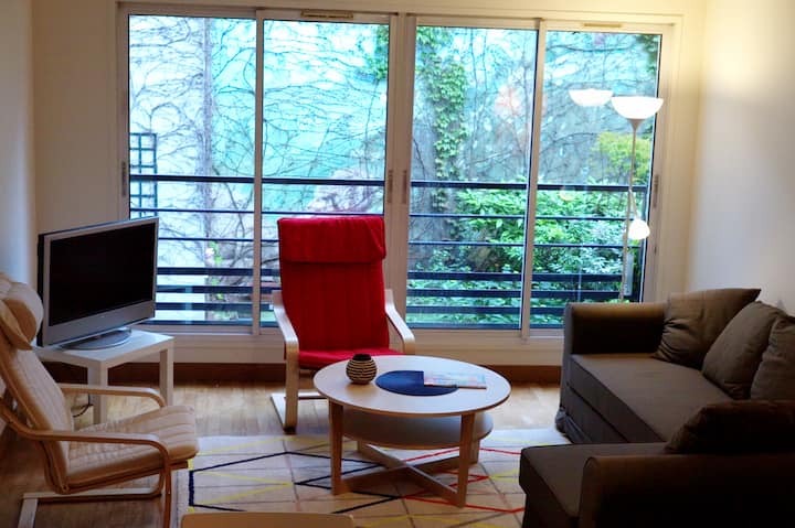 Calme Et Espace à Montmartre - Paris