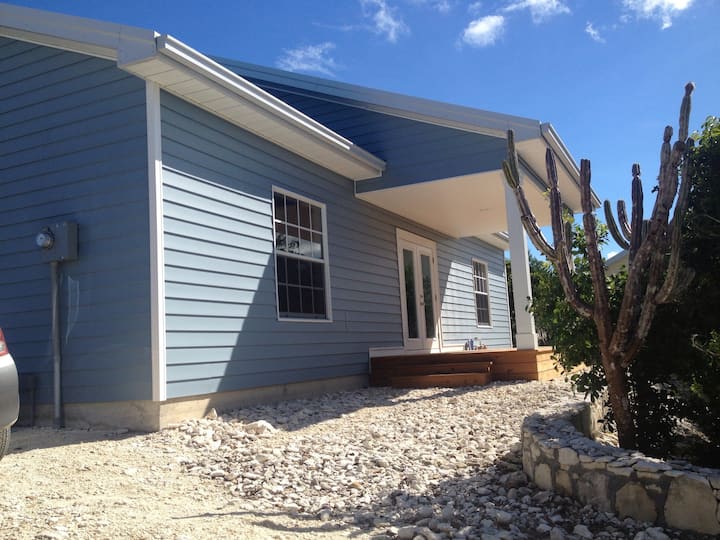 Peaceful New 3 Bedroom Home - Turks and Caicos Islands
