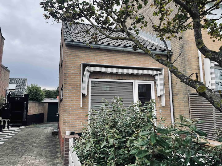 Noordwijks Strandhuis Op Loopafstand Zee & Strand - Noordwijk aan Zee