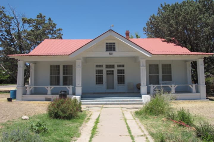 Casa Blanca, A Marfa Tradition - Marfa, TX
