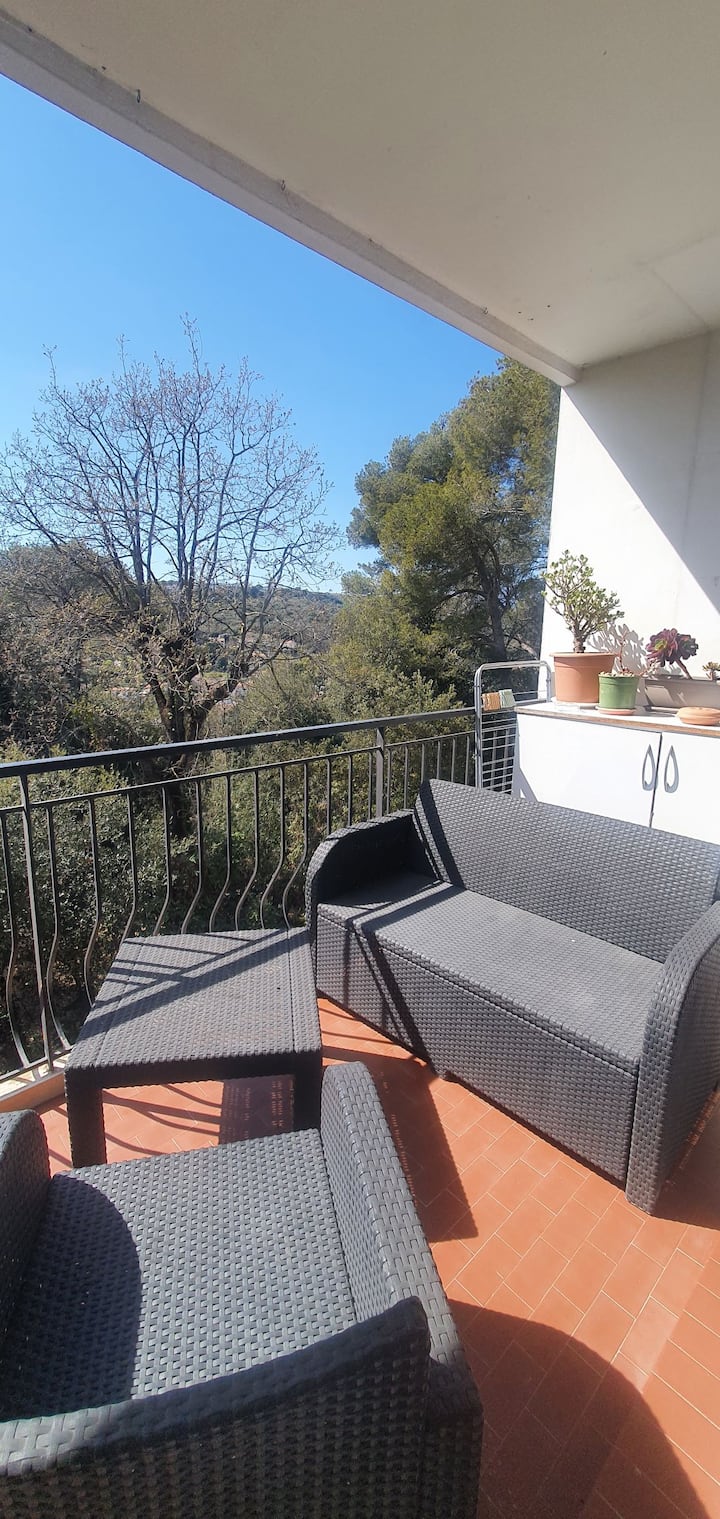 Résidence Avec Piscine, Tennis, Boulodromme - Villeneuve-Loubet