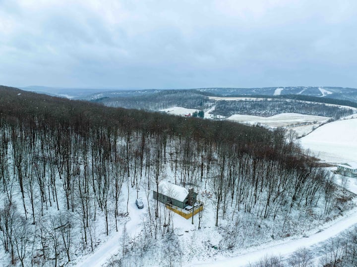 Hilltop Cabin For 7-hot Tub, Fire Pit, Ev Charger - Deep Creek Lake, MD