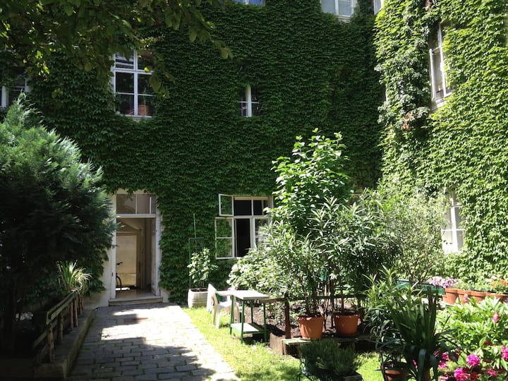 Flat With Garden Next To Citycenter - Vienne