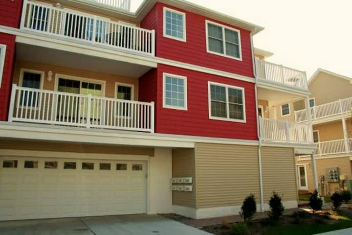 Magnolia - Wildwood, NJ