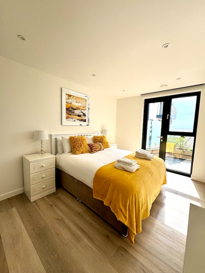 The Sail | Sea View |Ground Flr |Sleeps 4| Parking - Broadstairs