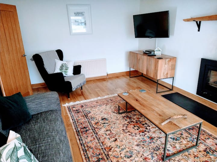 Quiet And Homely Portstewart Bungalow - Portstewart