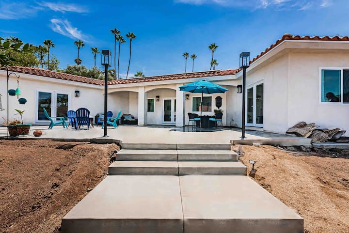Sugarbaby
3bed/2bath, Outdoor Space - ビスタ, CA