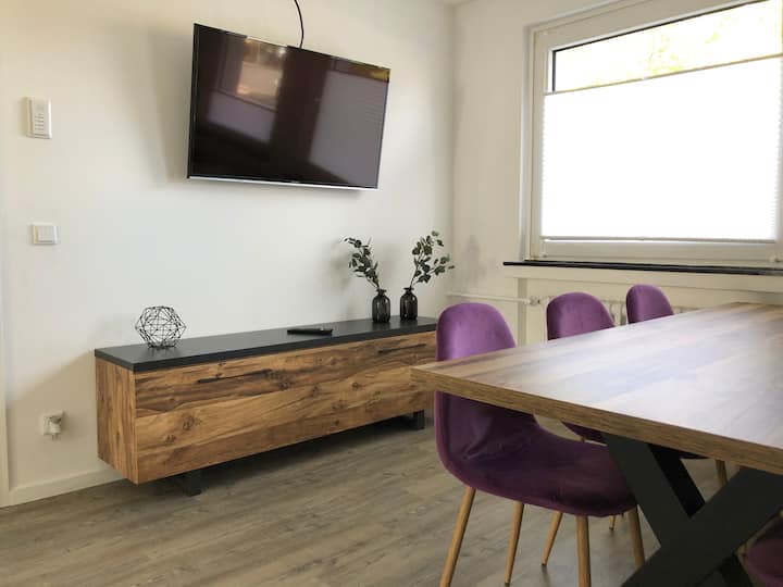 Moderne Vollmöblierte Designer-wohnung 1.og(apt.5) - Düsseldorf