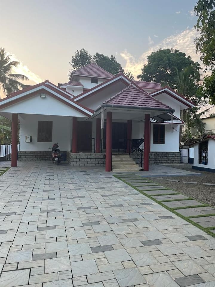 Kuruvis Nest - Kottayam