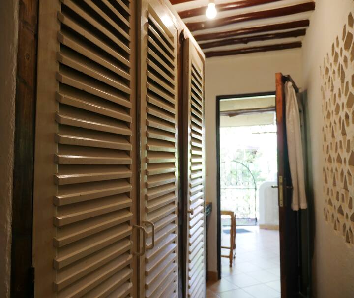 Frangipani Cottages "Hibiscus Ii" - Diani Beach