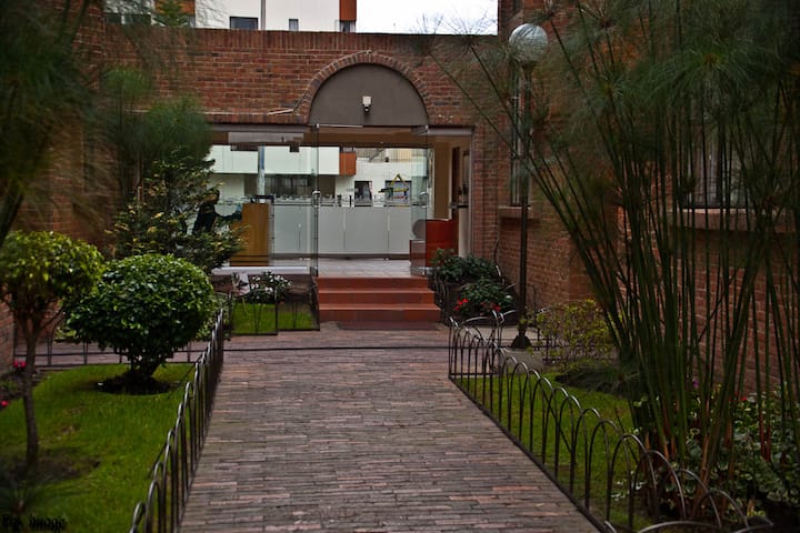 Exotic! 3bed/2bath 80 Mts Wifi - Bogotá