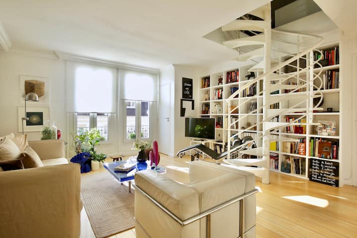 Duplex Design - Vue Sur Vignes Et Musée Montmartre - Paris