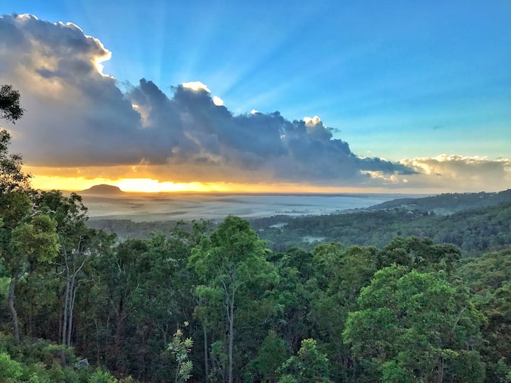 Stunning Coastal Views In Privacy - Australia