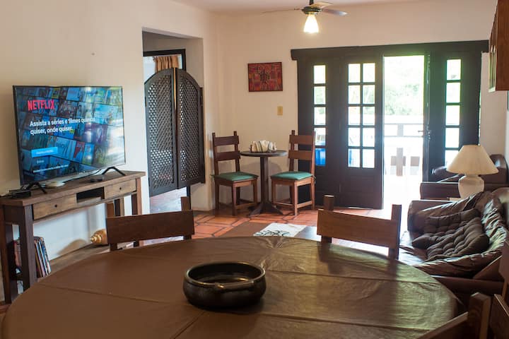 Ap P/ 6 Pessoas Centro Bombinhas Lagoinha - Bombinhas