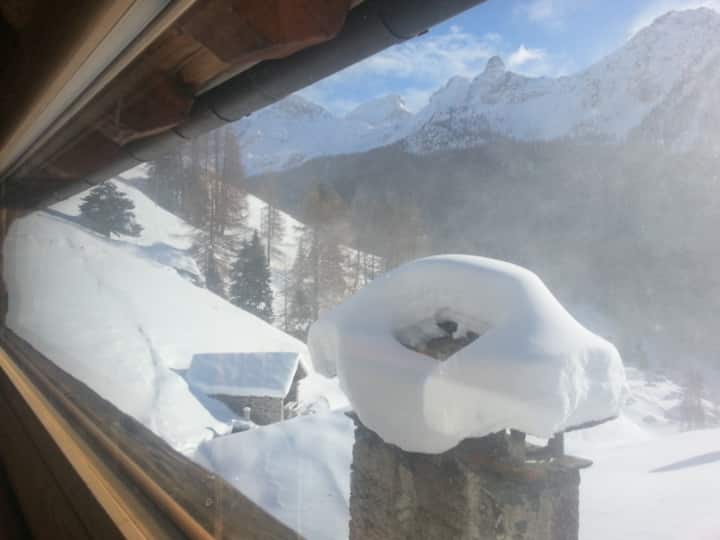 Baita Mati, First Floor - Antagnod