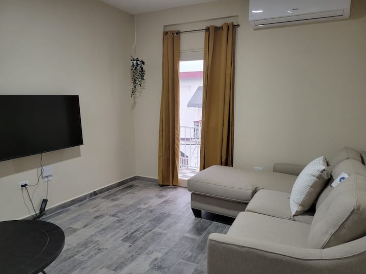 4. Private Balcony/nightlife/rest/includes Parking - San Juan