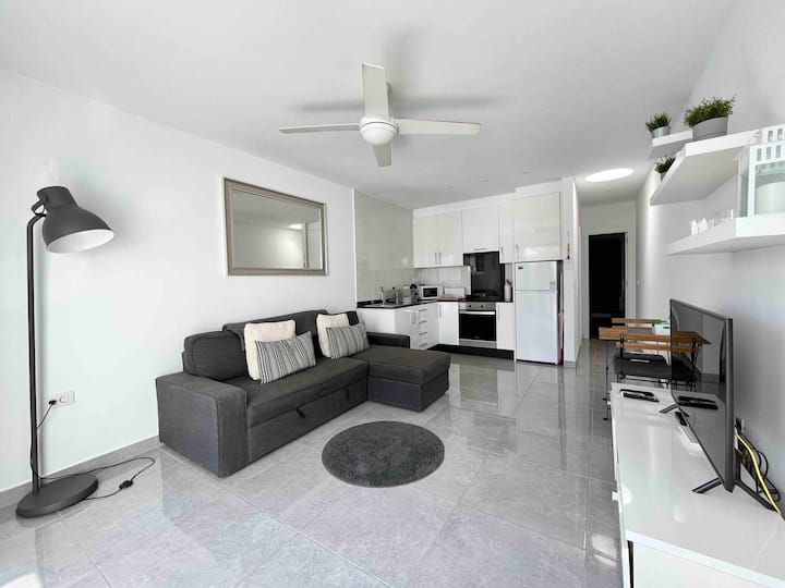 1 Bedroom Apartment In Lanzarote - Puerto del Carmen