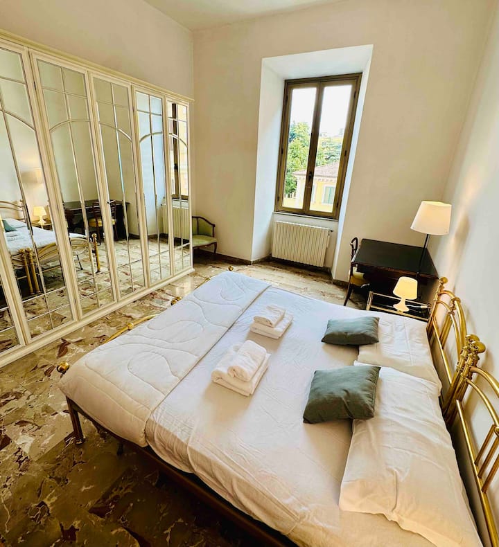 San Giovanni Pretty Apartment Metro A - Rome