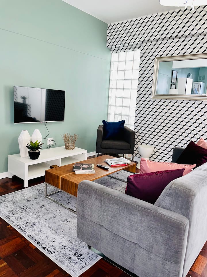 Retro Living In Rosebank - Johannesburg