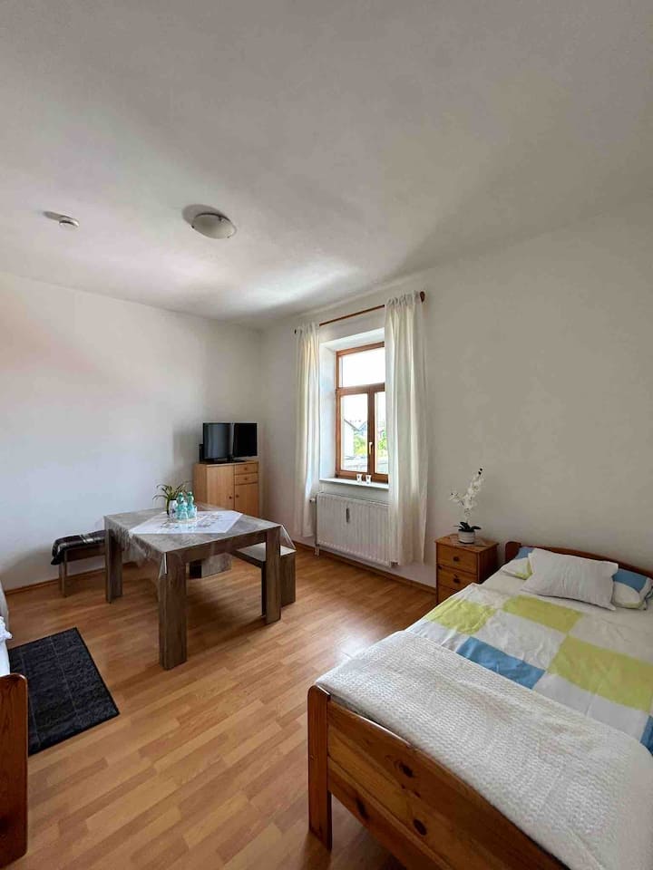 Wunderschönes Appartement Nahe Der Berge - Rosenheim