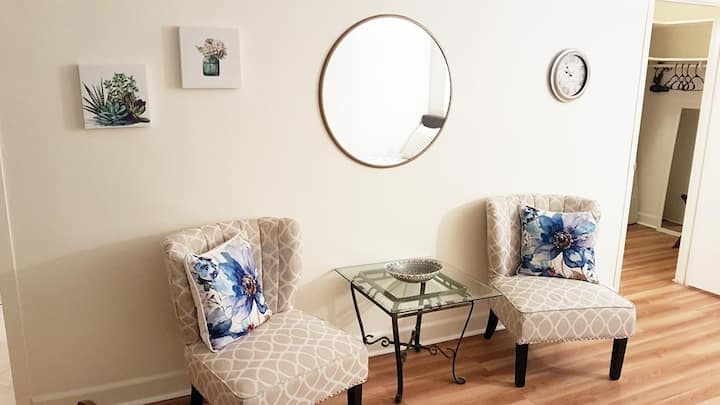 Entire Studio In Safe Building And Neighborhood 5m - Arlington, VA