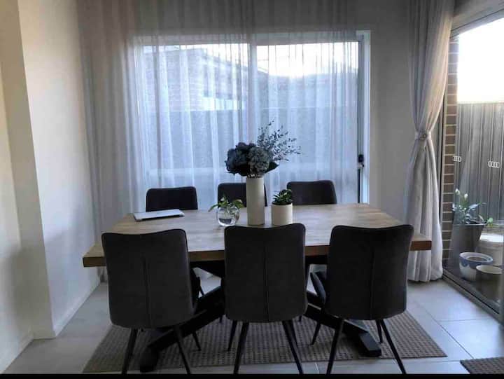 Private Room With Bathroom Exclusively For You - オーストラリア セント・アンドリューズ