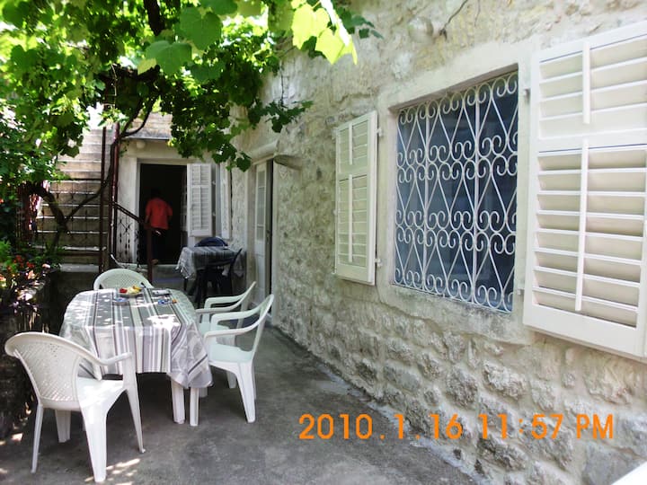 Room In Stone House - Kotor