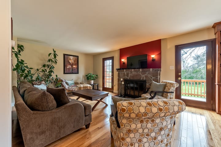 5 Bdrm House (Sleeps 10) Horsham-philadelphia - Warrington, PA