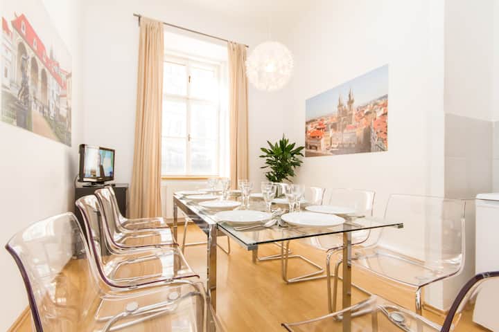 Fashion A 5-bedrooms, 4-bathrooms (Old Town) - Prag