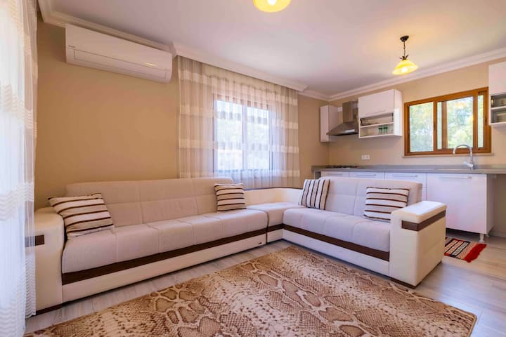 Marmaris Turgut Köyü White House - Selimiye