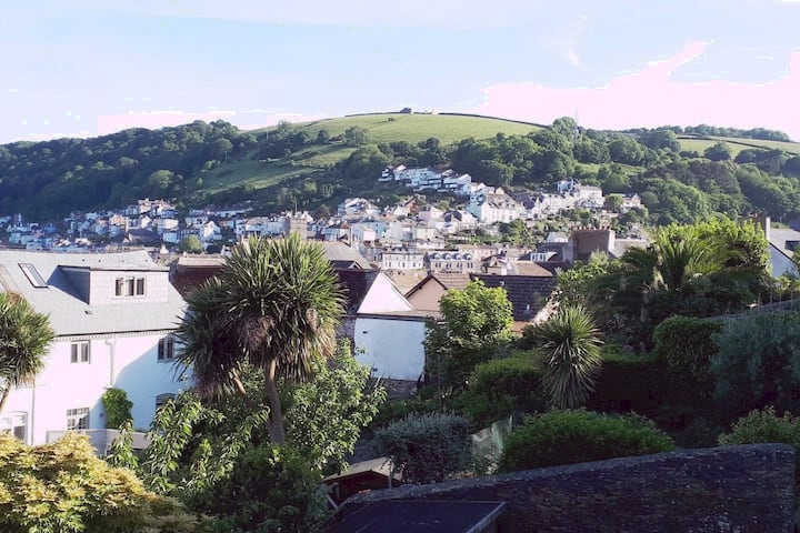 Dartmouth (Centre, Garage, Garden) - デボン
