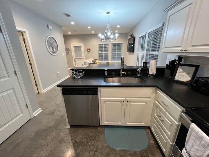 4 Bdrm House - 3 Minutes To Lsu - バトン・ルージュ, LA