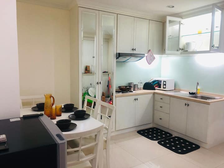 The Fifth Luxury Condo Next To Mrt - Bangkok